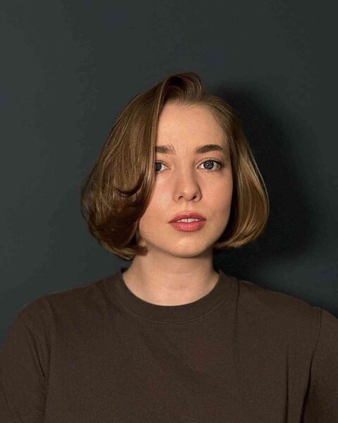 25 Cutest Chin-Length Layered Bobs for a Fresh, Short Look