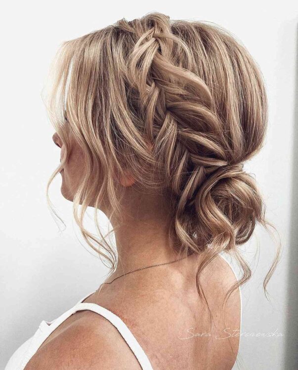 26 Easy & Cute Updos for Medium Hair