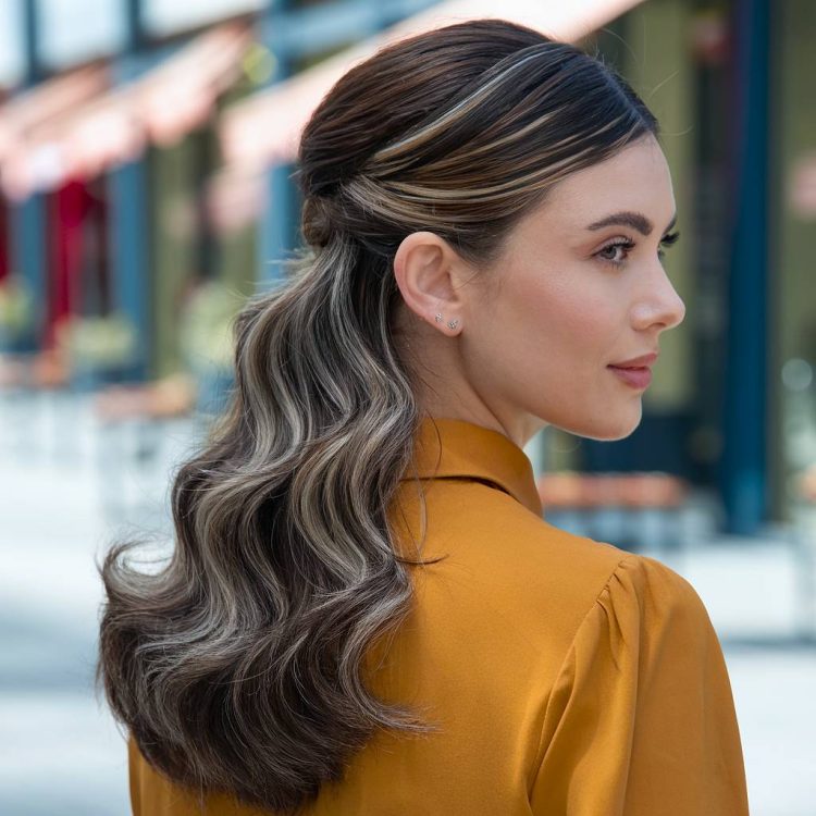 20 Gorgeous Wavy Half Up Half Down Hairstyles Taking Over 2026