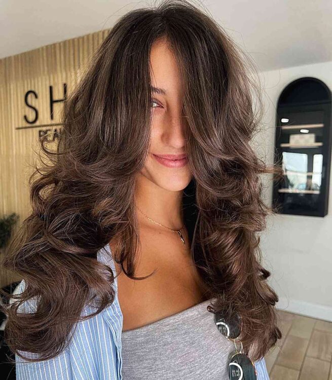 51 Gorgeous Butterfly Haircut Ideas to See Before You Try