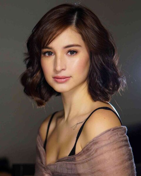 34 Cutest Ways to Get a Neck-Length Haircut
