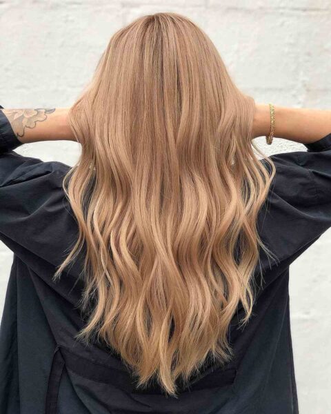 31 Best Ways to Get a Sandy Blonde Hair Color for Natural Depth