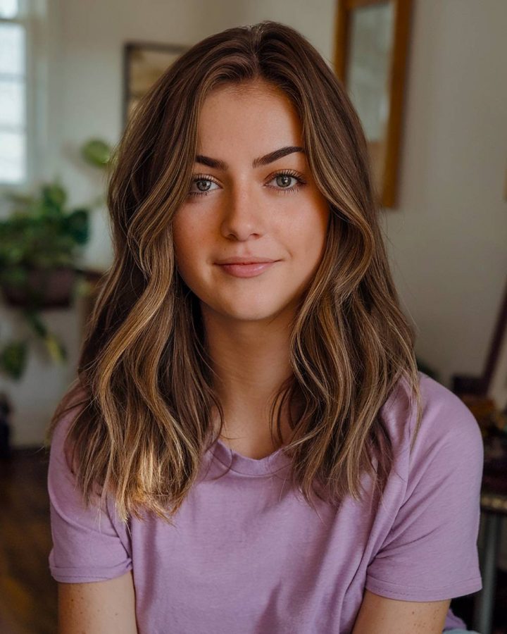 17 Shoulder-Length Haven Cuts Youll Want in 2026