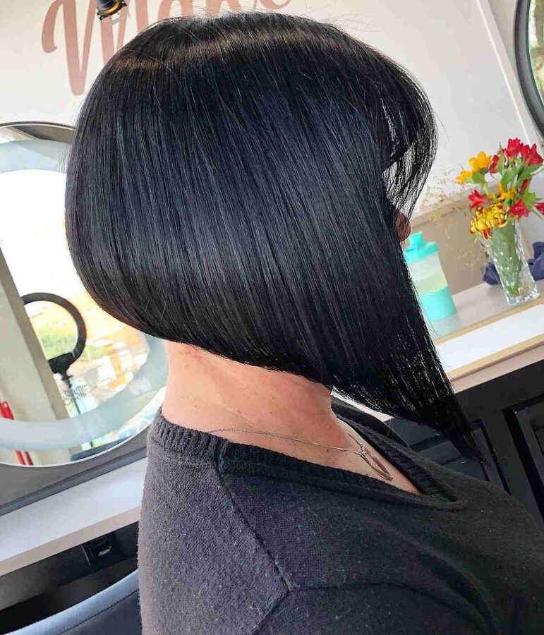 28 of the Best Stacked Haircut Ideas Trending This Season