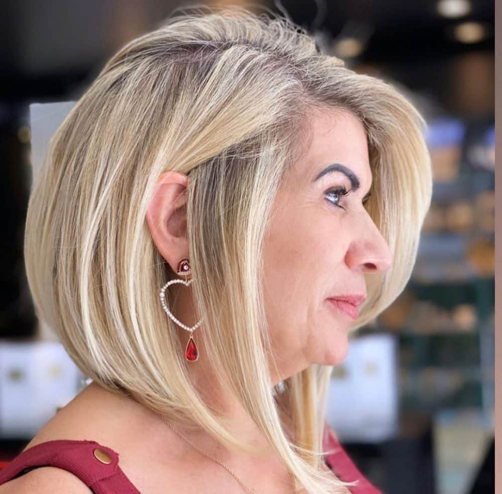 40 Amazing Long Stacked Bob Haircuts to Try