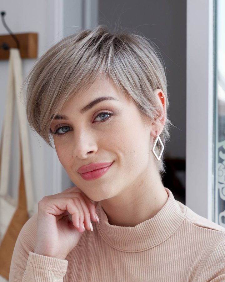 21+ Fresh Step Cut Hairstyles That Are Total Goals for 2026