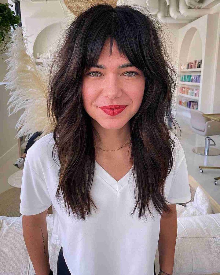 42 Heavily Layered Shag Haircut Ideas for The Ultimate Tousled Look
