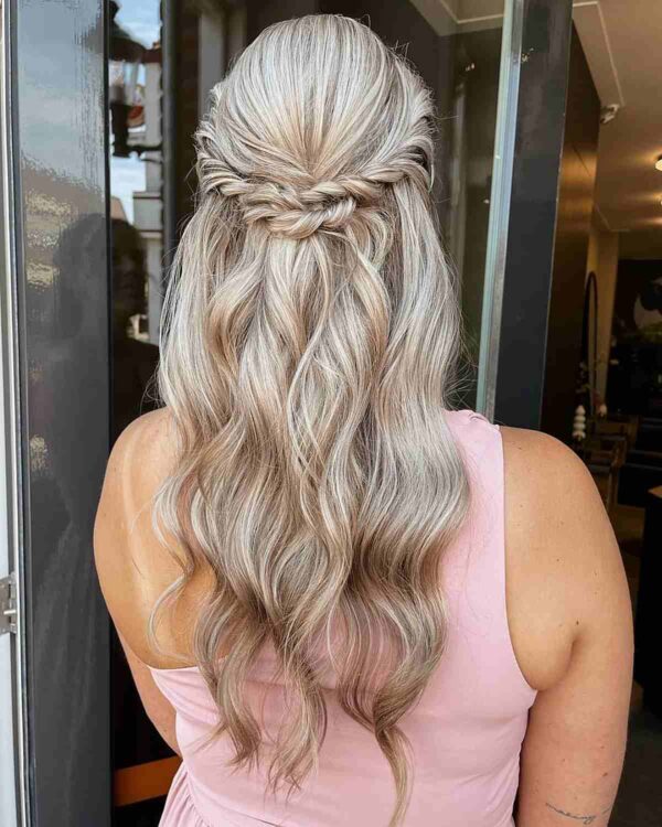 Princess Hairstyles: The 29 Most Charming Ideas