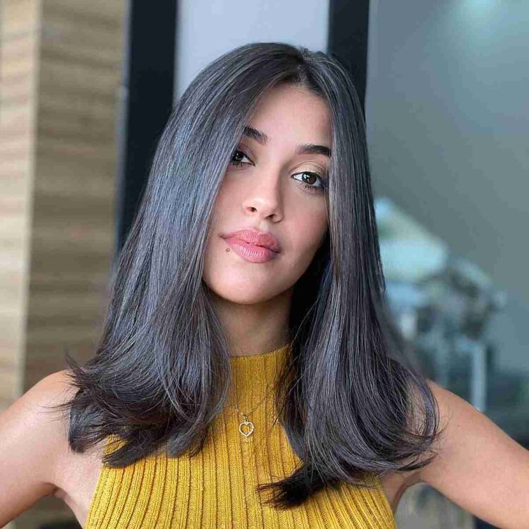 71 Flattering Hairstyles for Long Faces to Appear More Balanced