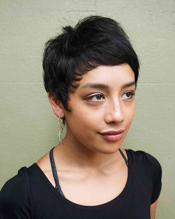 70 Super Short Pixie Cuts That Are Still Feminine
