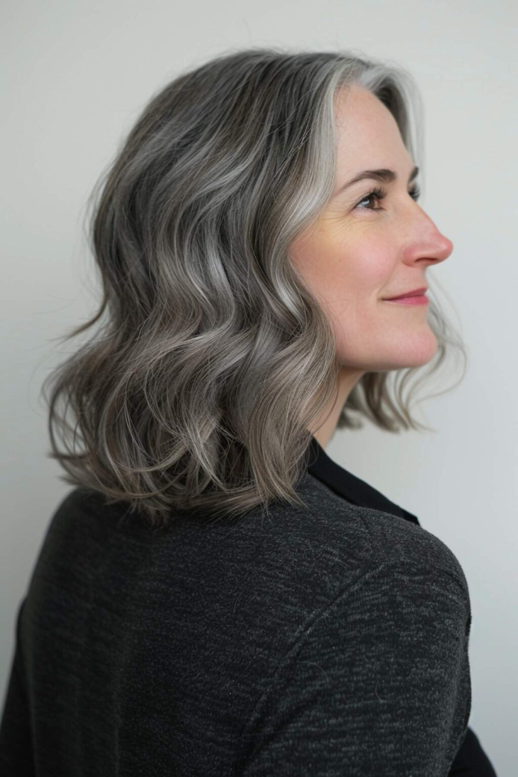 26 Stunning Grey Hair Colors That Will Make You Look Fabulous This 2025
