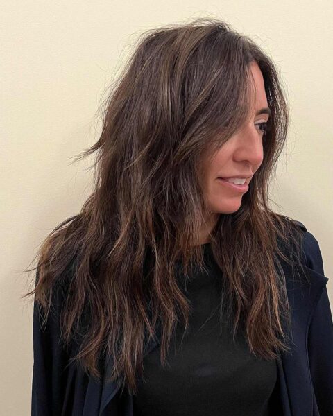 42 Trendy Wash-and-Go Hairstyles for Low-Maintenance Women