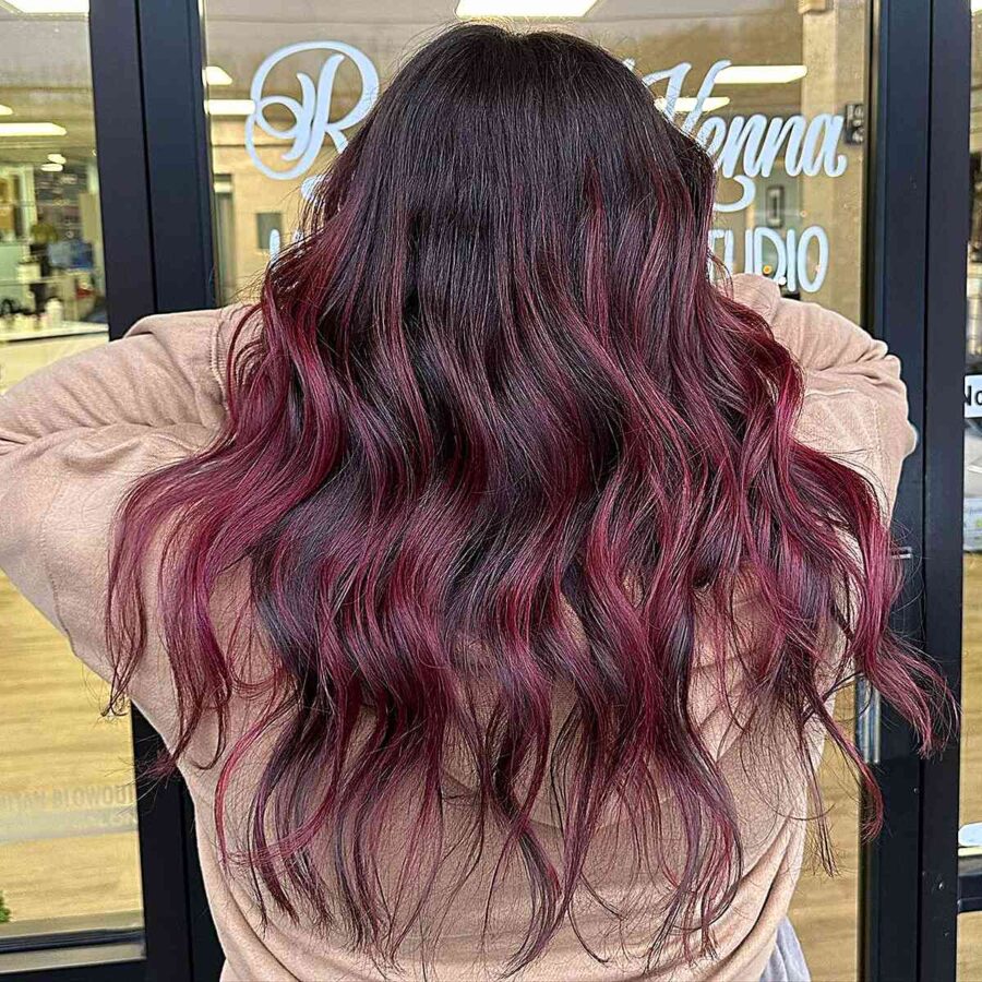 26 Cherry Cola Hair Color Ideas to See Before You Decide