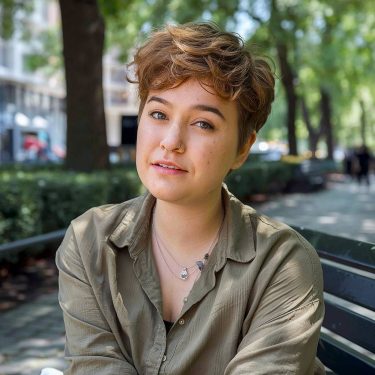 15+ Chic Pixie Cuts That Complement Chubby Faces in 2025