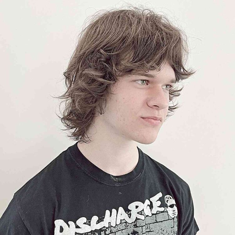 These "Wings Haircut" Ideas Are Trending for Guys