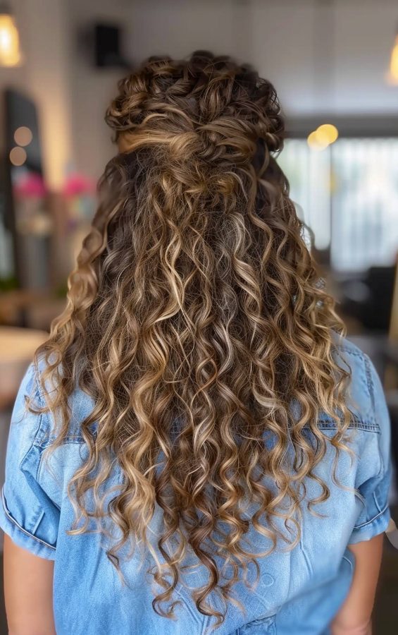 19 Easy Work Hairstyles for Long Hair (2026 Trends)